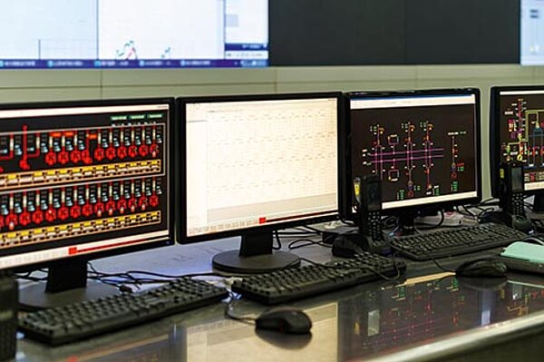 Information advantage for control rooms